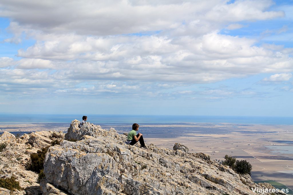 Excursión a La Foradada del Montsià, el mejor mirador sobre el Delta ...